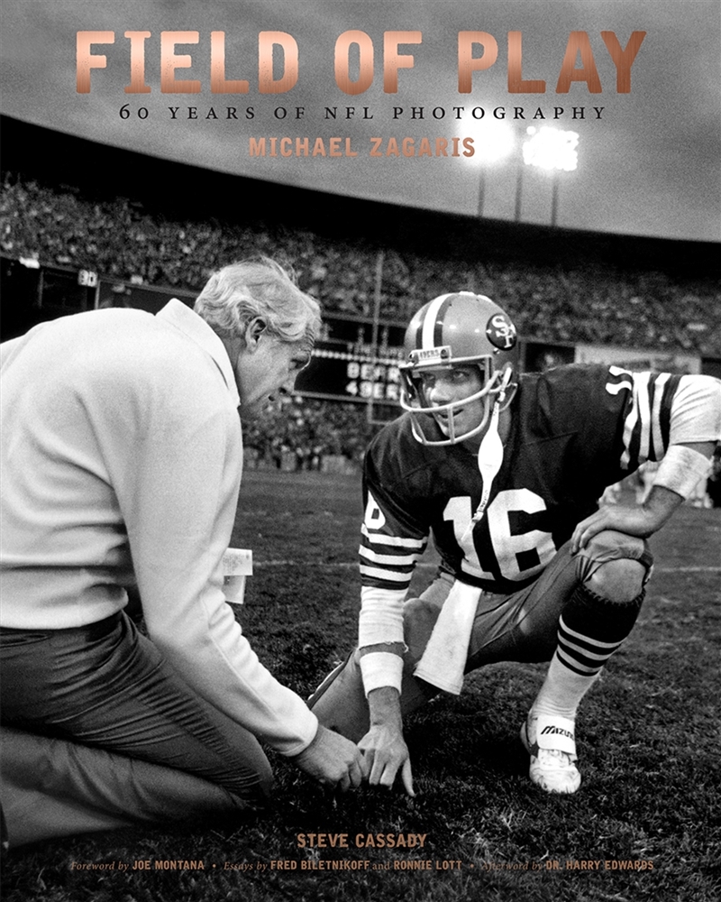 Michael Zagaris - Field Of Play - 9781951836764 | Sanity